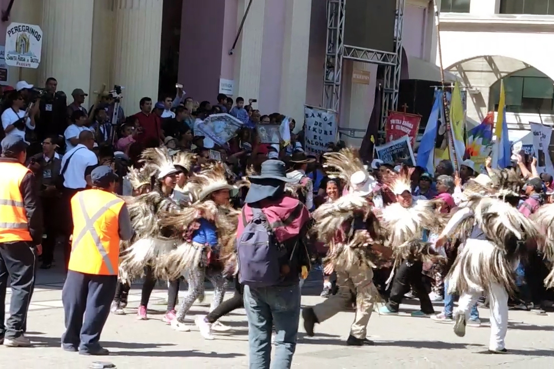 Pilgrims for the Señor y Virgen del Milagro in Argentina find community ...