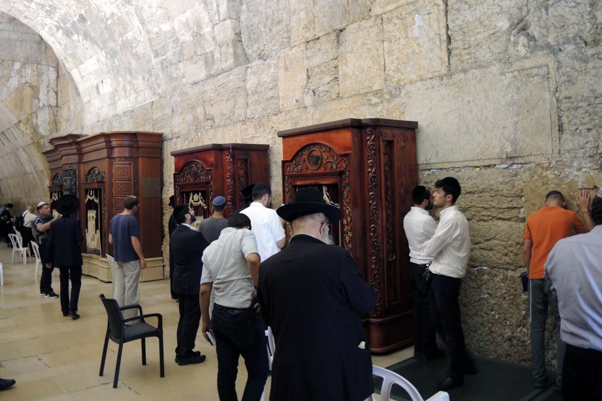 Hebrew-speaking Catholics find fellowship in Israel | Catholics & Cultures