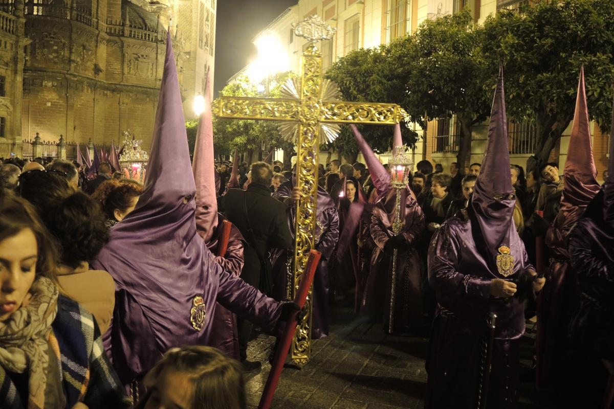 Seville's streets flooded with 60 processions throughout Holy Week ...