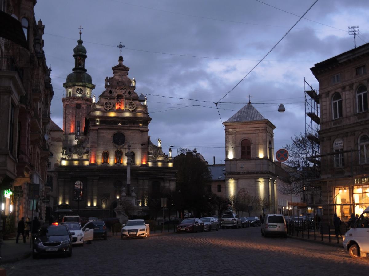 Introduction: Ukrainian Greek Catholics in their "borderland" homeland ...