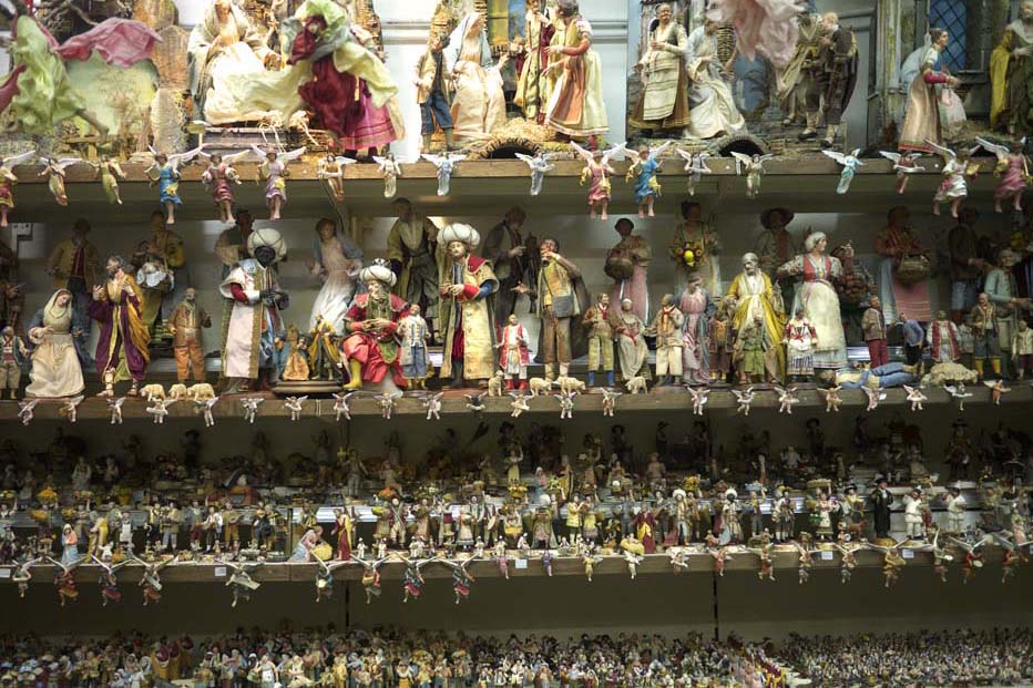 Christmas markets showcase Italian presepe, or nativity scenes ...