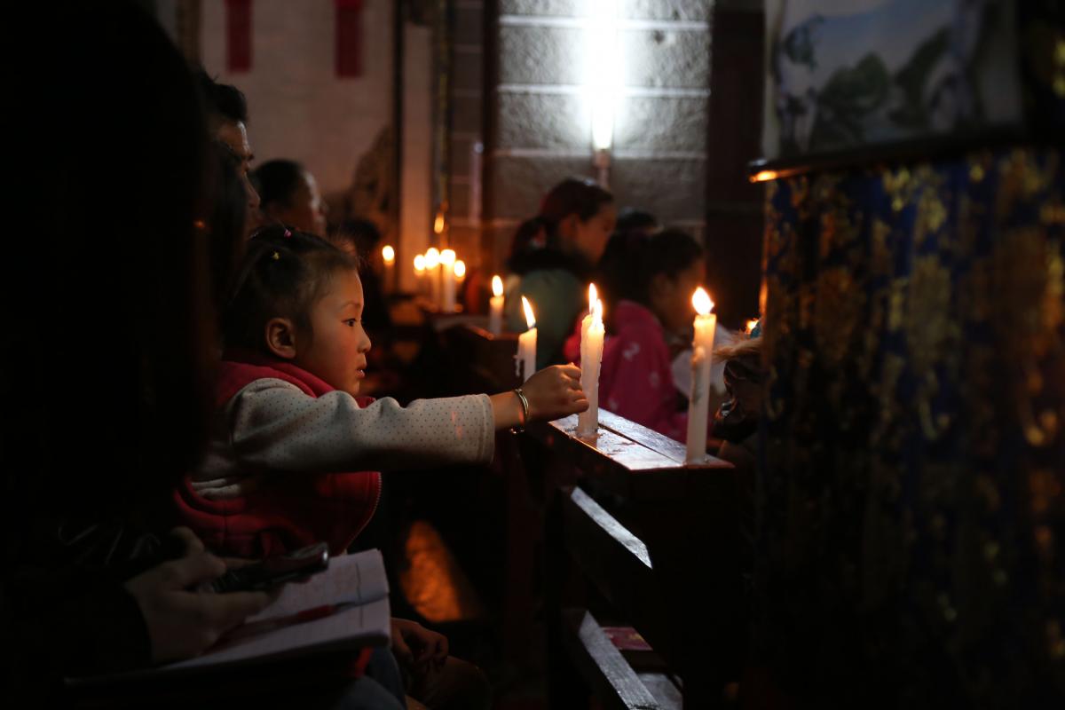 China's filial piety, government policy and urbanization change family ...