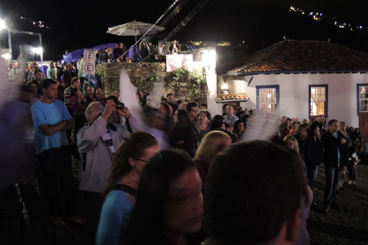 Popular Good Friday services held outdoors in Ouro Preto, Brazil ...