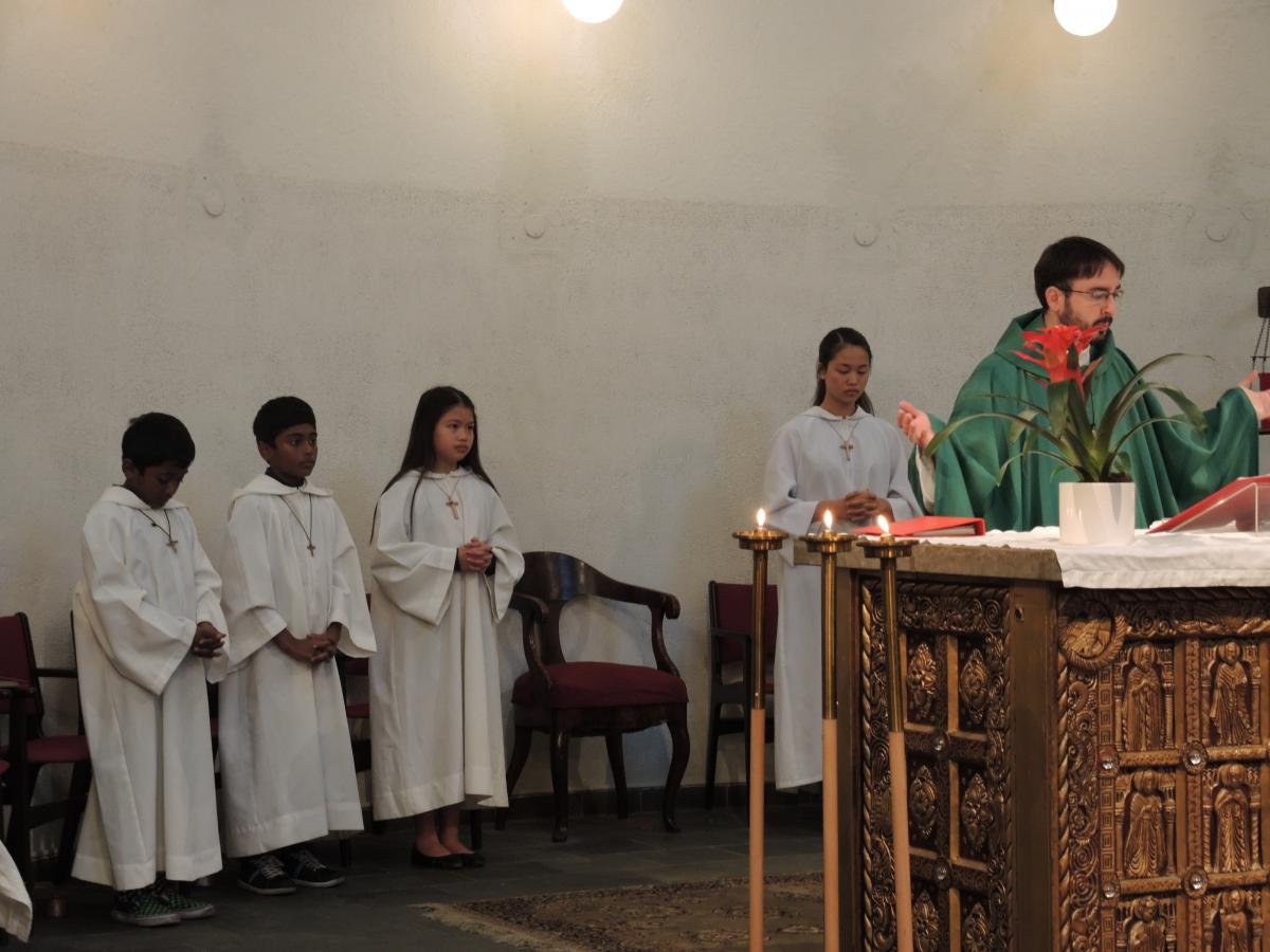 Denmark's 'hygge' worship style emphasizes simplicity and tranquility ...