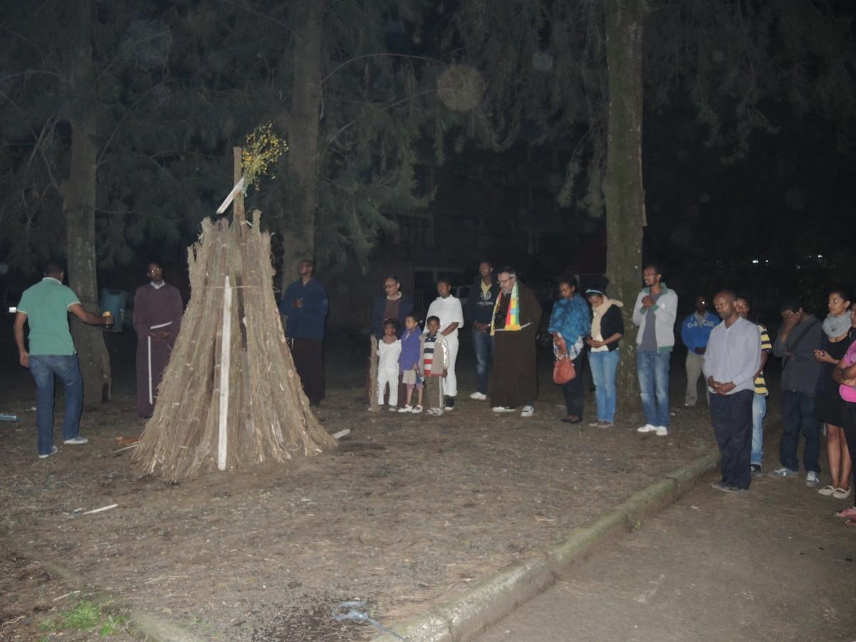 Meskel: Hugely popular Ethiopian feast of finding of the True Cross ...