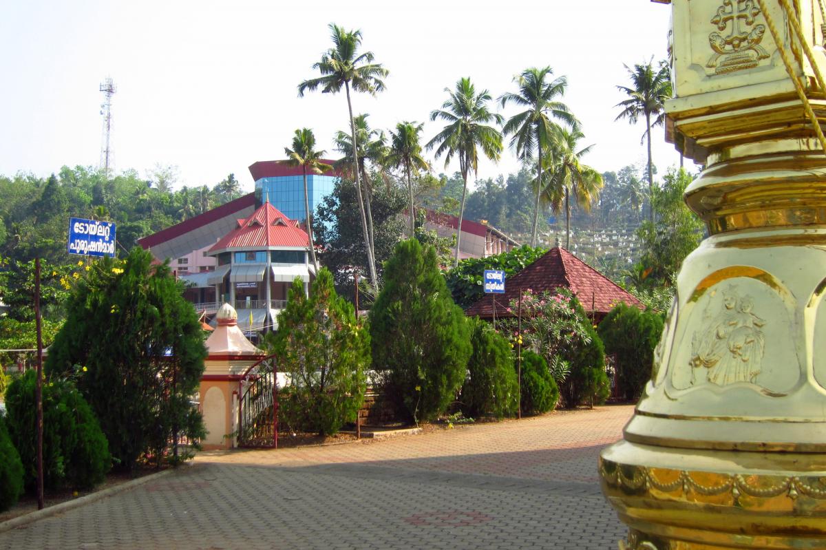 Syro-Malabar churches adorned with feast flags and oil lamps ...