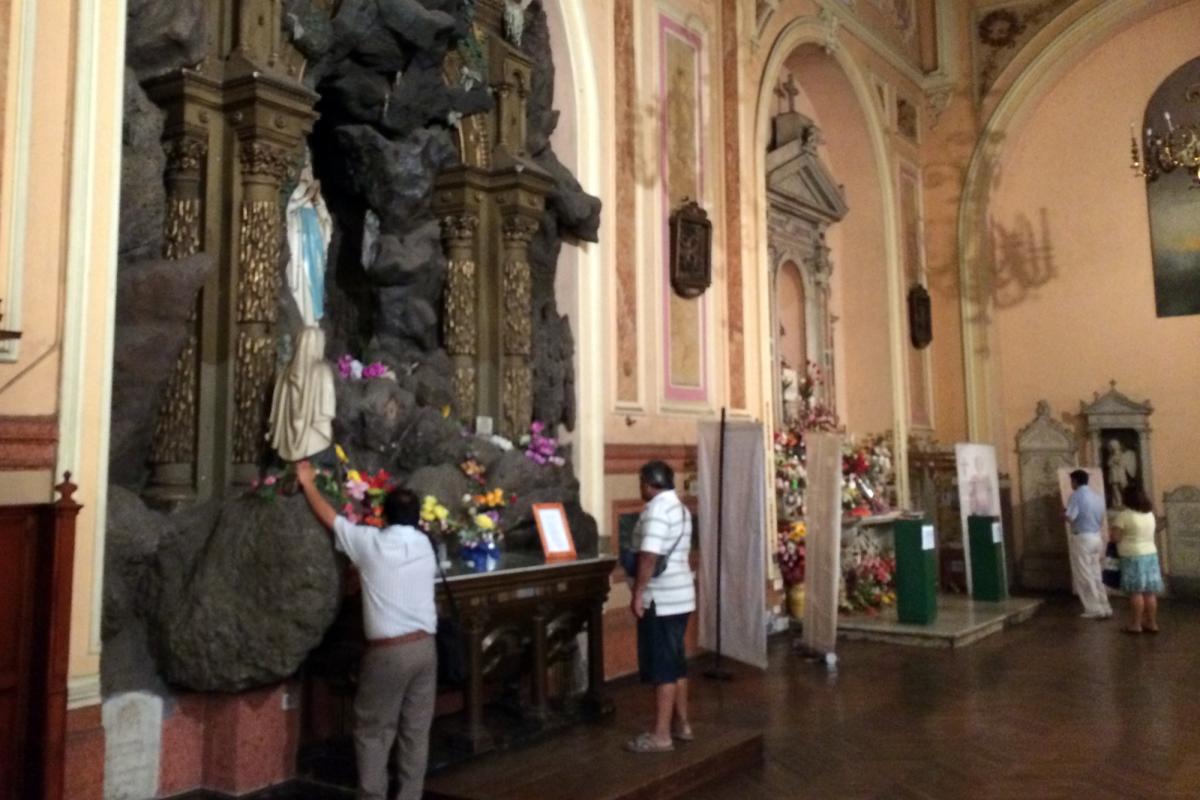 Religion understated in Chilean church design and personal style ...