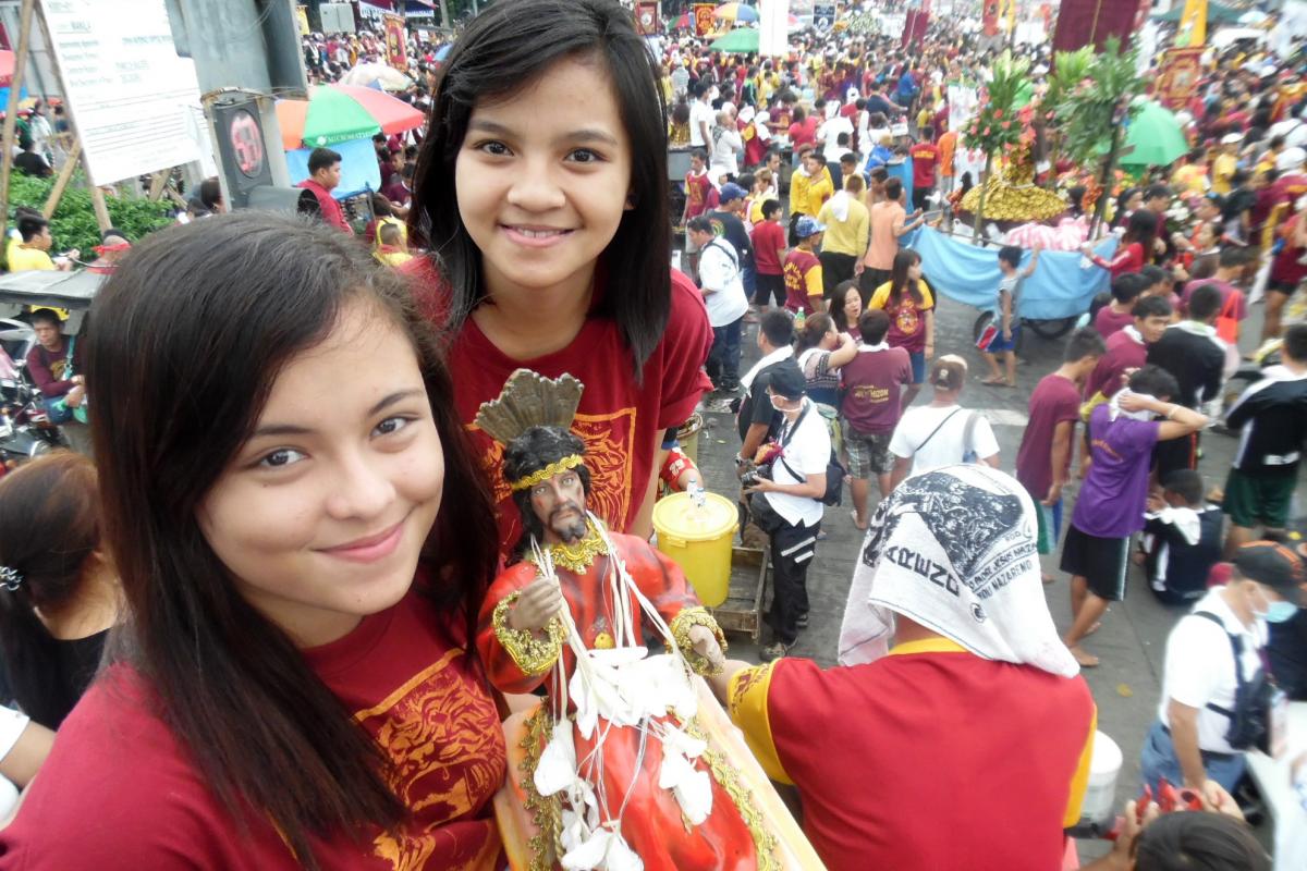 Feast of the Black Nazarene draws millions to Manila's streets ...