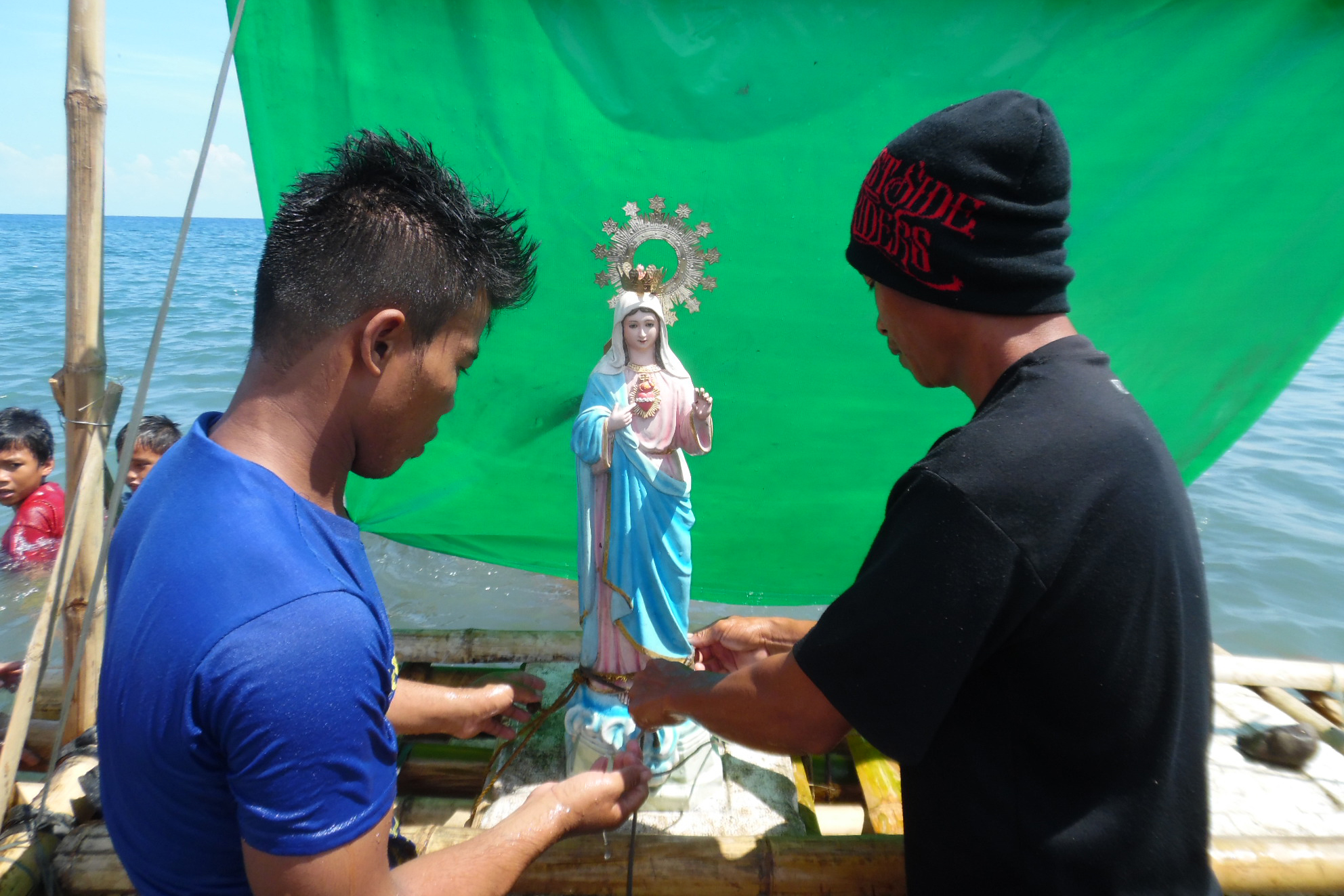 Flores de Mayo and Santacruzan engage Filipino youth in Marian devotion ...