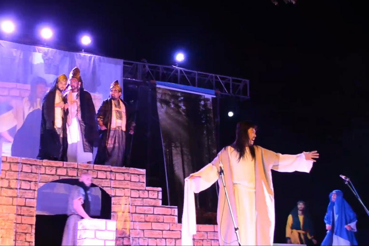 Senakulo: Holy Week street plays in the Philippines reenact Jesus' life ...