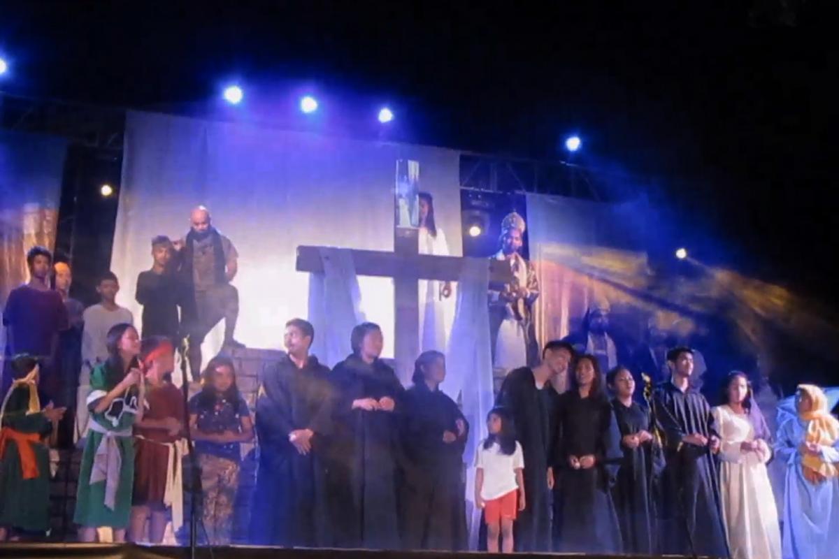 Senakulo: Holy Week street plays in the Philippines reenact Jesus' life ...