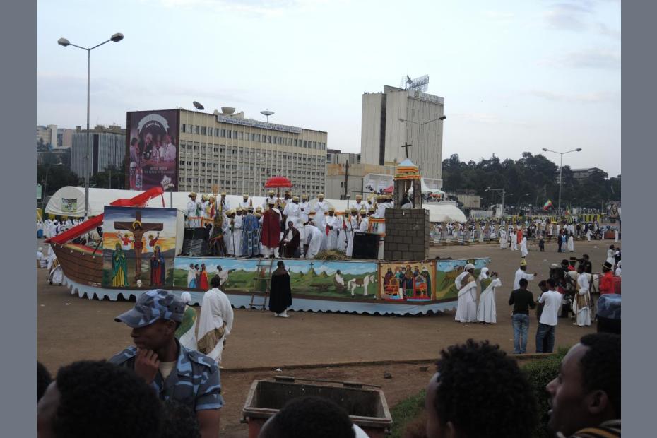 Meskel: Hugely popular Ethiopian feast of finding of the True Cross ...