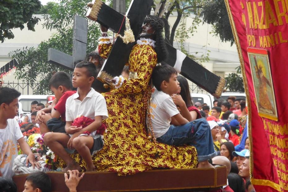 Feast of the Black Nazarene draws millions to Manila's streets ...