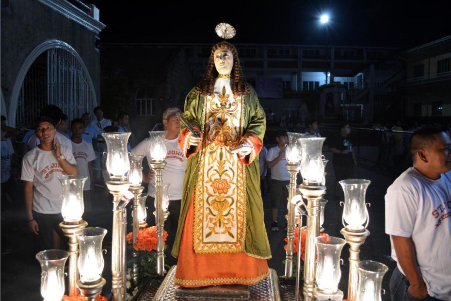 Salubong welcomes Risen Christ Easter morning in the Philippines ...