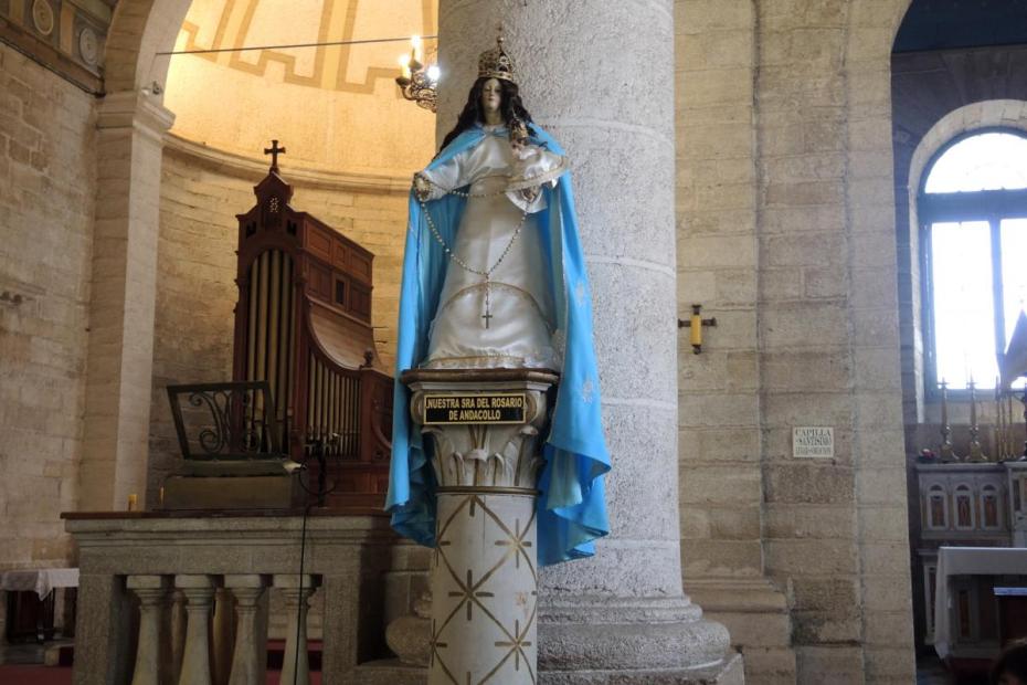 Religion understated in Chilean church design and personal style ...