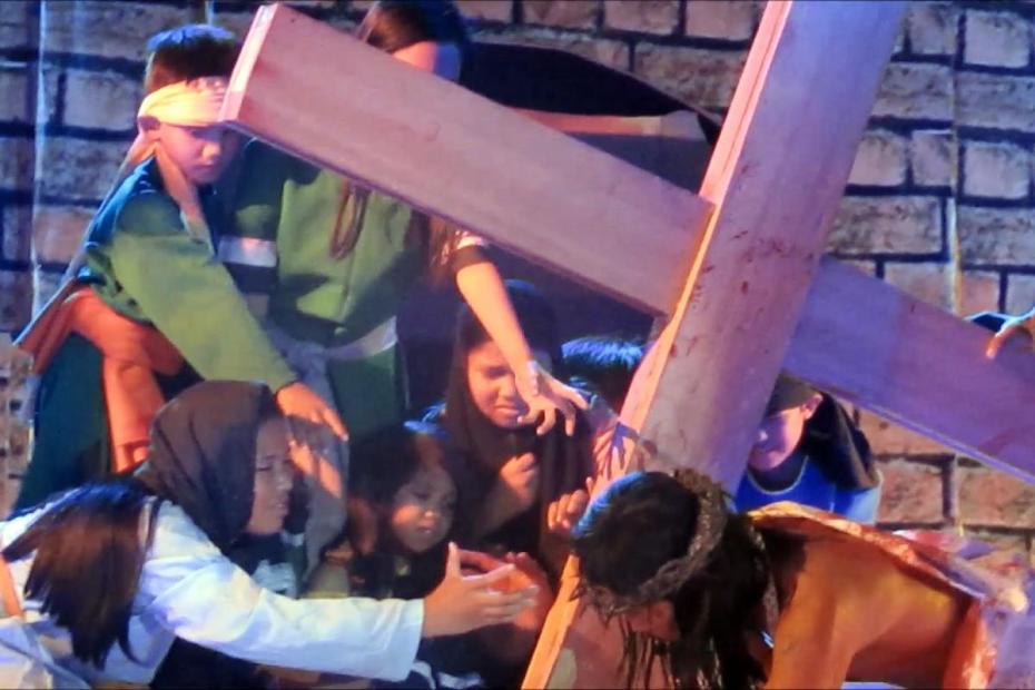 Senakulo: Holy Week street plays in the Philippines reenact Jesus' life ...